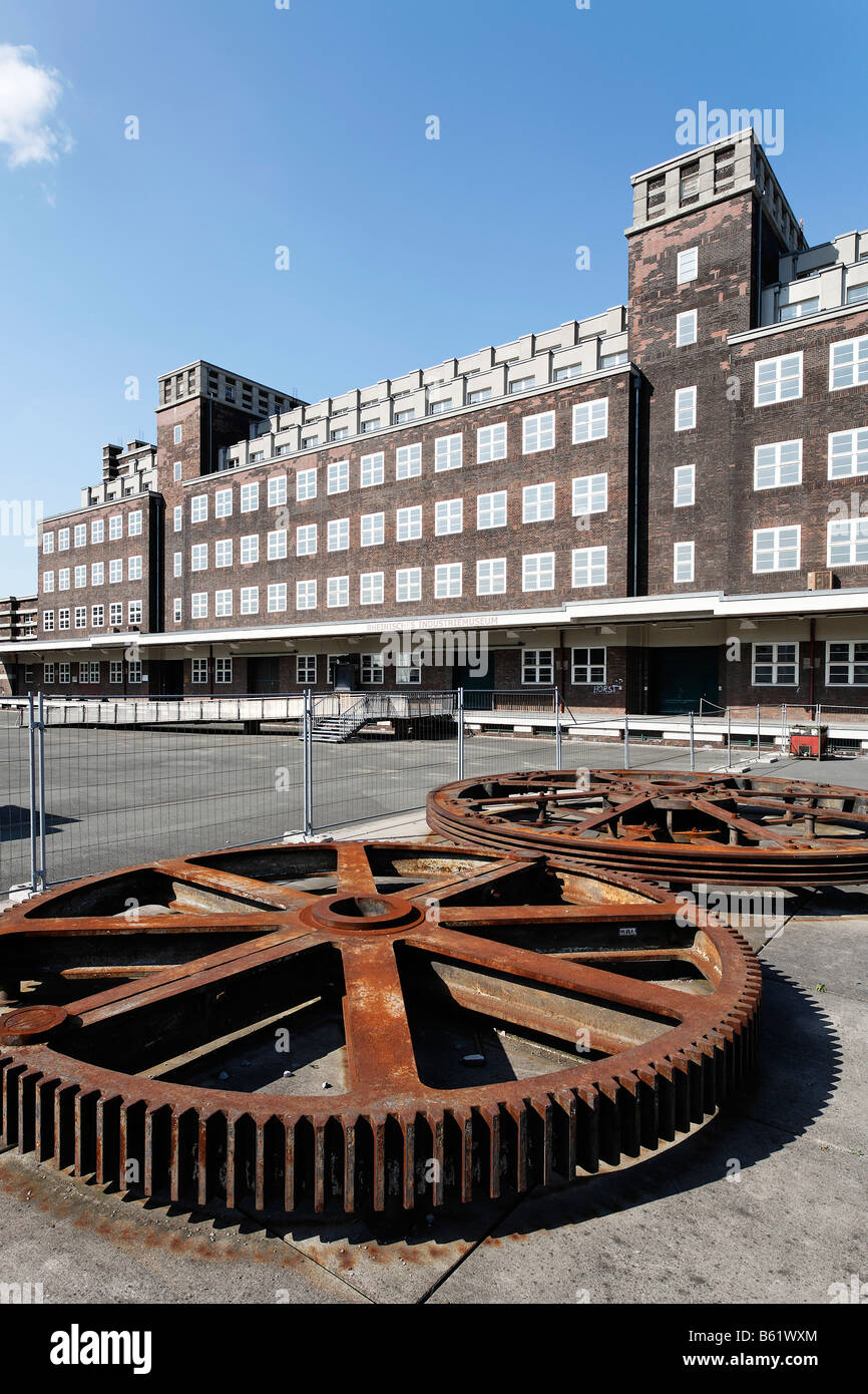 Peter behrens deutscher High Resolution Stock Photography and Images ...