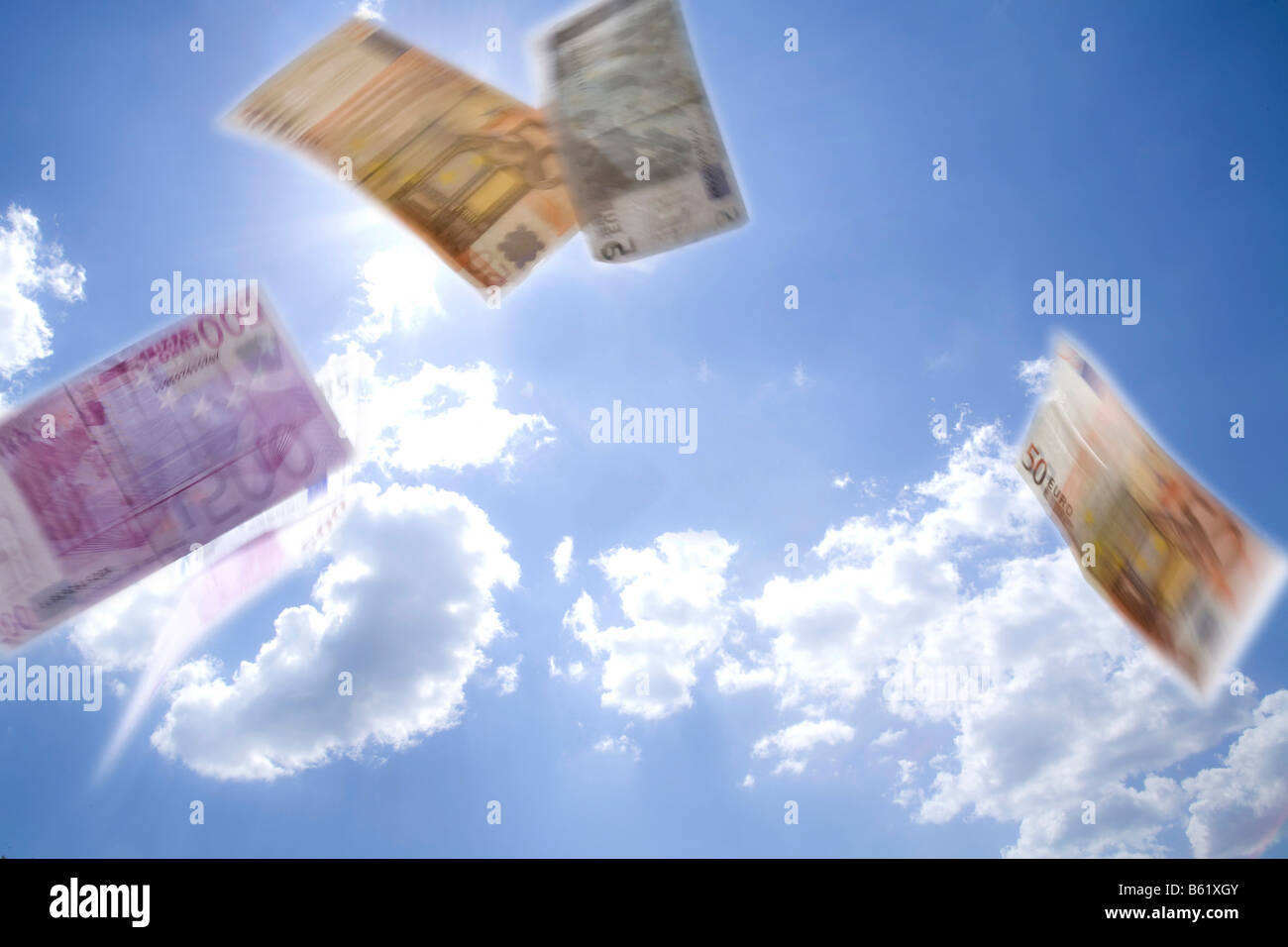 Flying bank notes hi-res stock photography and images - Alamy