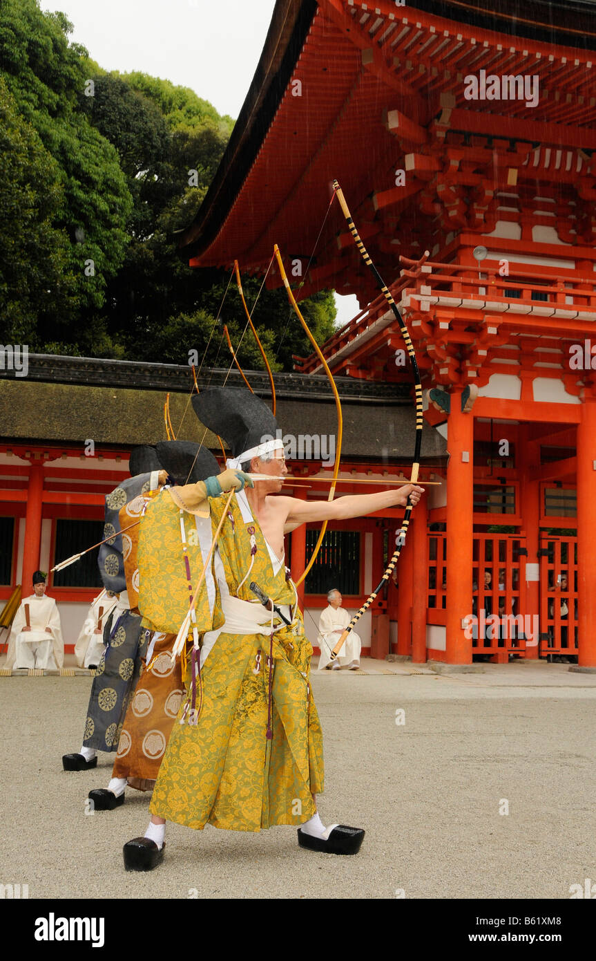 Shinto Shrine Ritual High Resolution Stock Photography and Images - Alamy