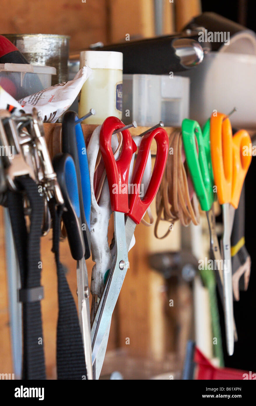 Hanging bench hi-res stock photography and images - Alamy
