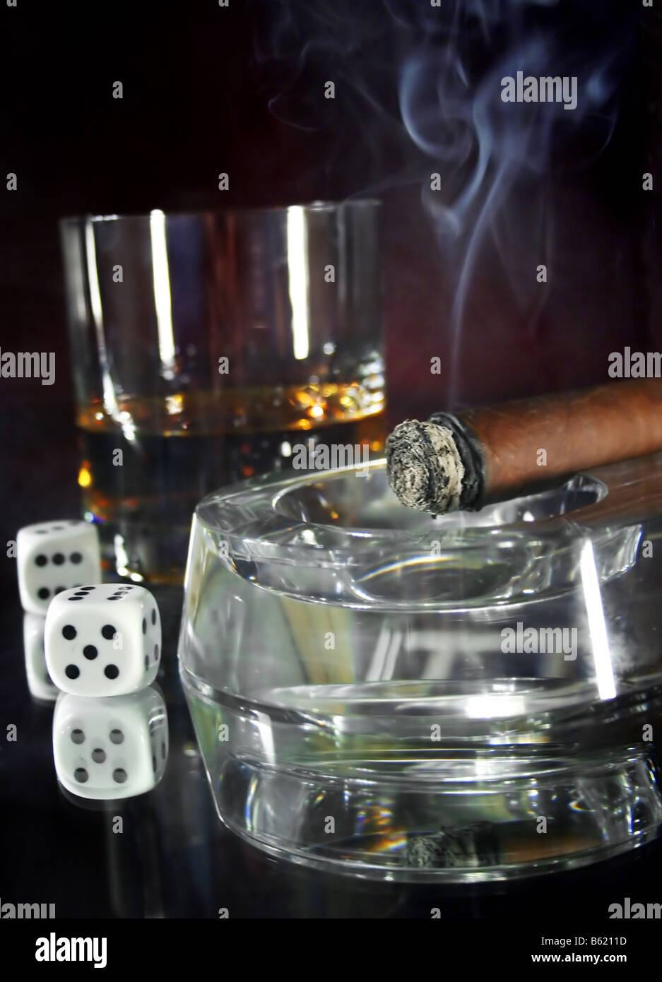 Still life cigar glass hi-res stock photography and images - Alamy