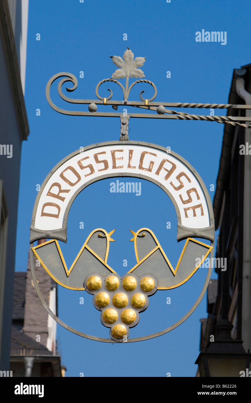Drosselgasse Sign, alleyway tourist attraction with restaurants and ...