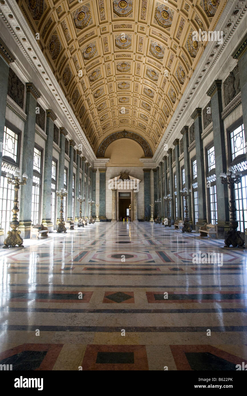 Interior capitolio havana cuba west hi-res stock photography and images ...