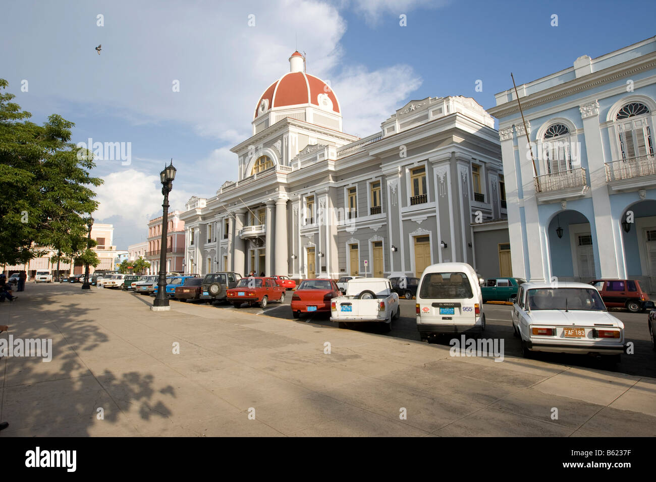 Poder popular hi-res stock photography and images - Alamy