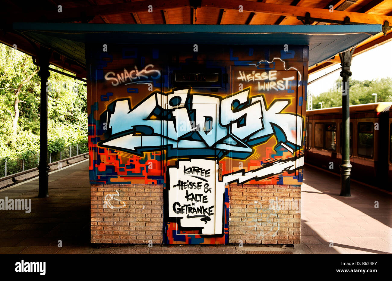 Kiosk germany hi-res stock photography and images - Alamy