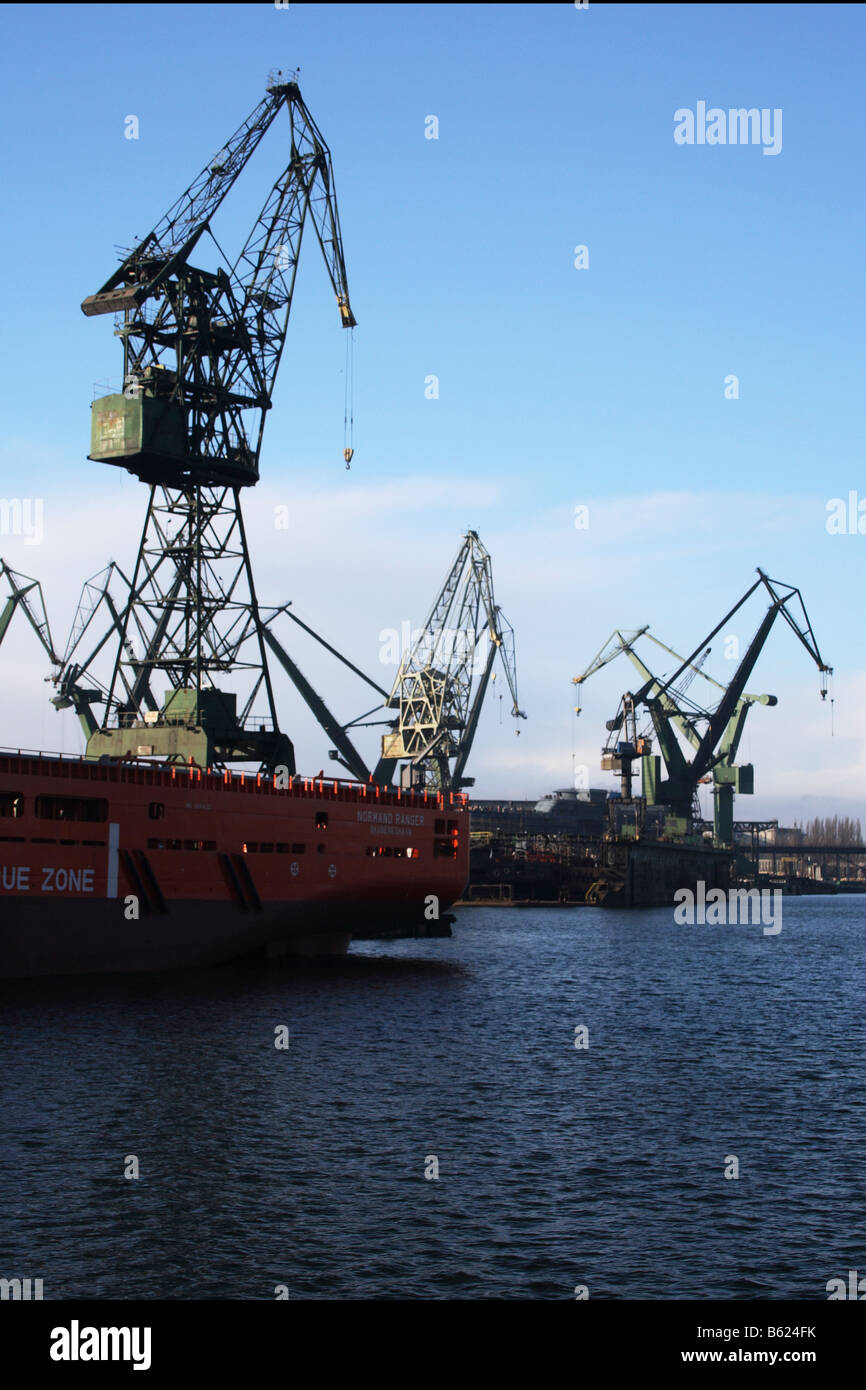 Gdansk shipyard hi-res stock photography and images - Alamy