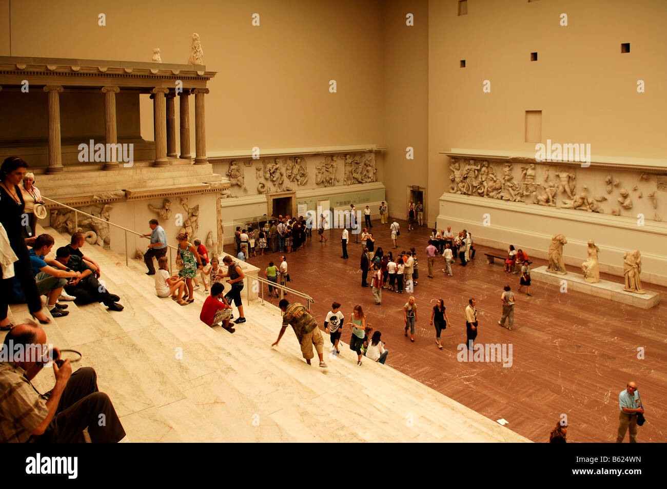 Pergamonmuseum germany hi-res stock photography and images - Alamy