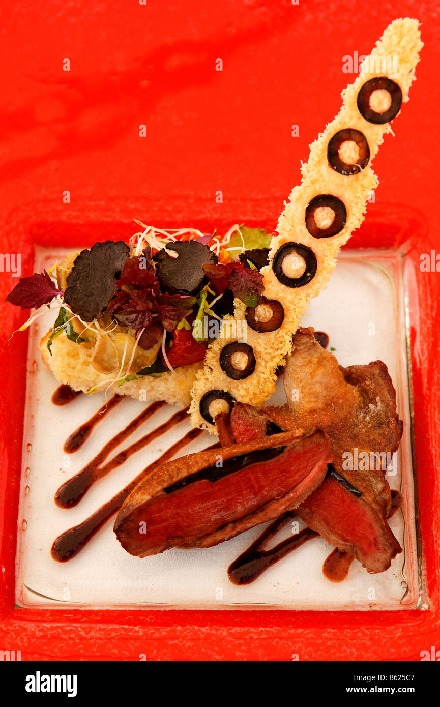 Pigeon french hi-res stock photography and images - Alamy