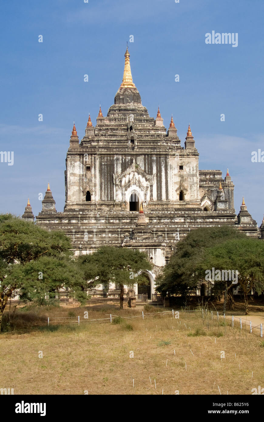 That Byin Nyu Temple High Resolution Stock Photography and Images - Alamy