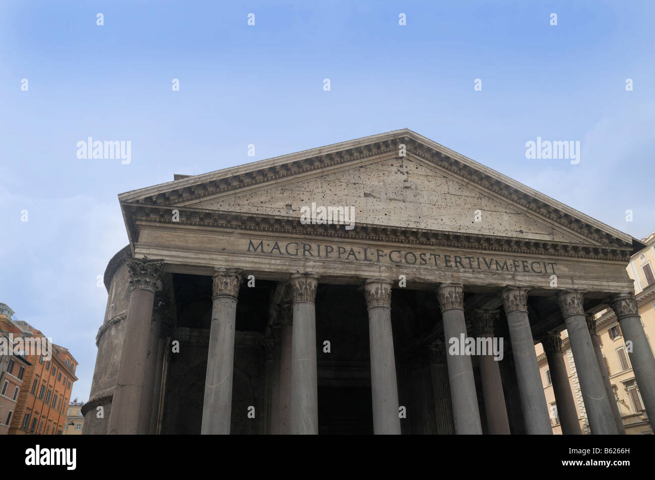 The Pantheon on the Piazza Rotunda in Rome Italy Stock Photo - Alamy