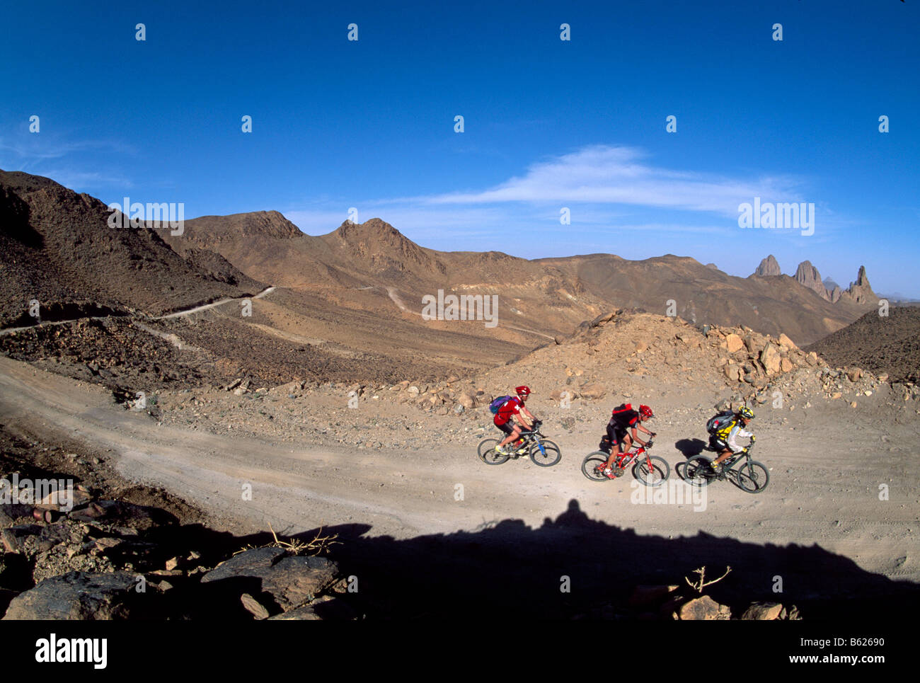 Mountainbikers, Ahaggar National Park, Assekrem, Ahaggar Mountains ...