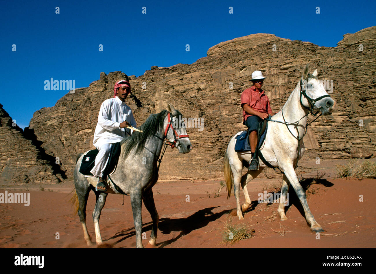 Beduin hi-res stock photography and images - Alamy