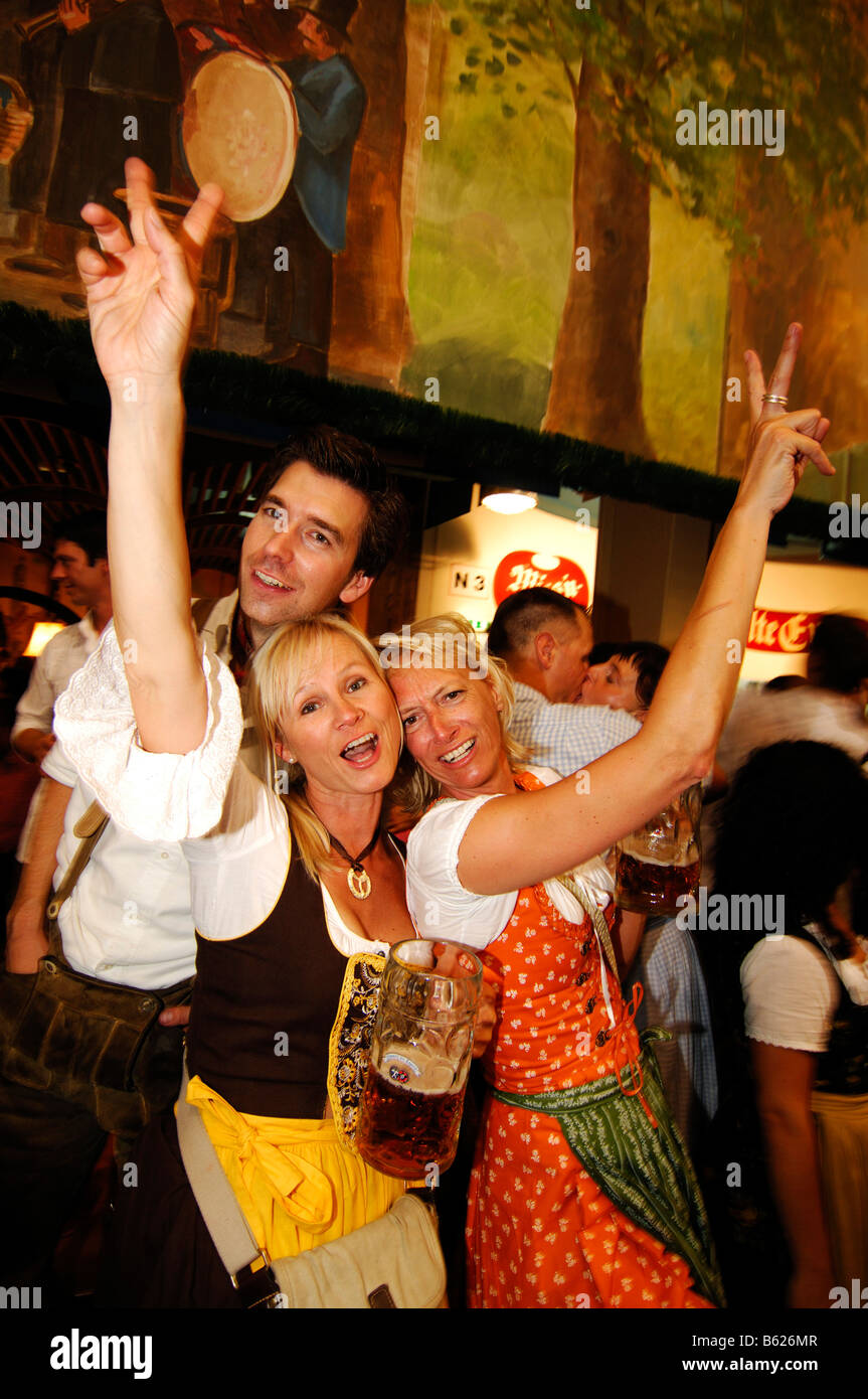 Women in traditional dirndl dresses hi-res stock photography and images ...