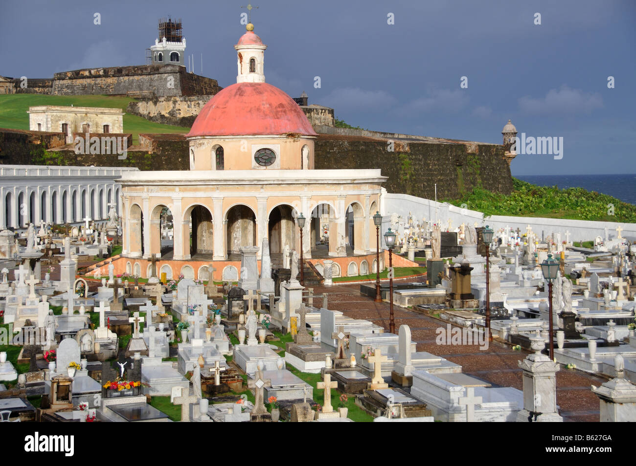 cemetery in old san juan, puerto rico Stock Photo - Alamy