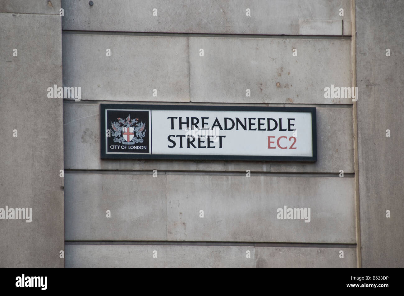 London city sign hi-res stock photography and images - Alamy