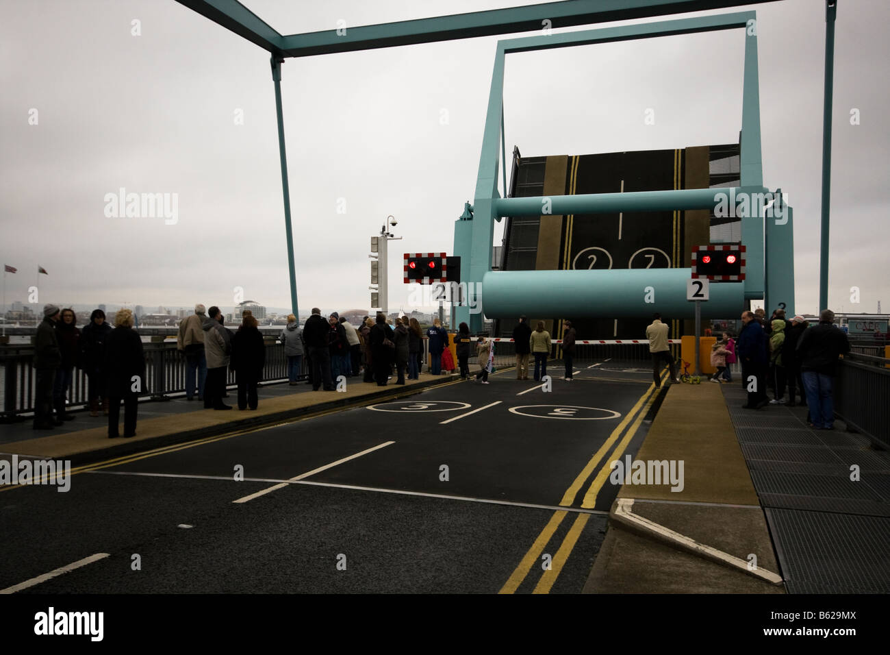 Alexandra head cardiff hi-res stock photography and images - Alamy