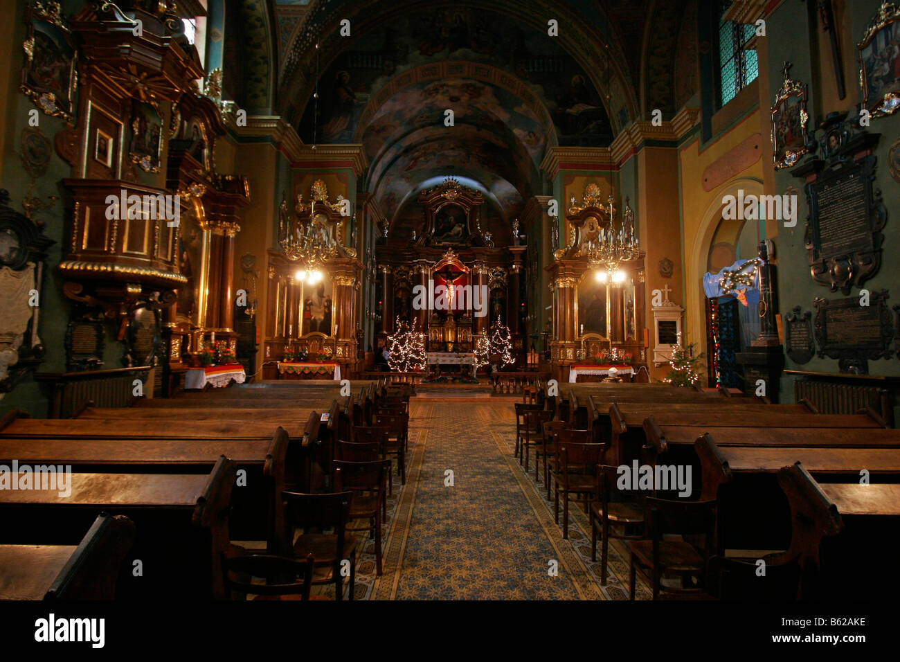 Interior and altar of the Church of the Reformed Franciscan, St ...