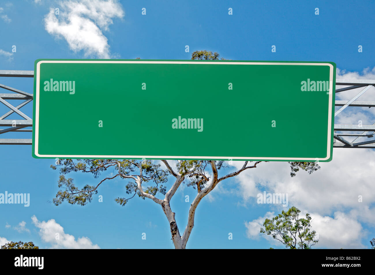 blank green traffic sign Stock Photo - Alamy