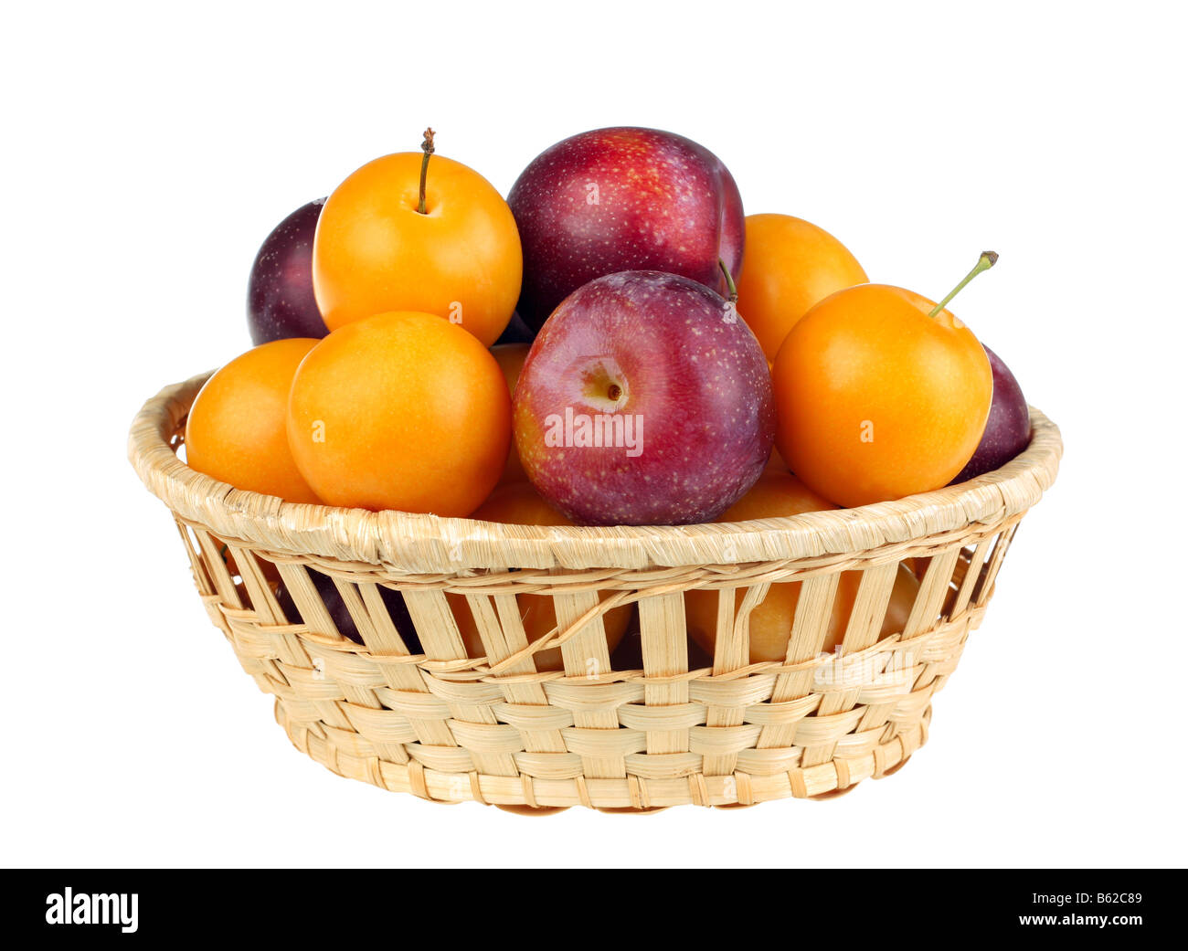 Violet fruit hi-res stock photography and images - Alamy