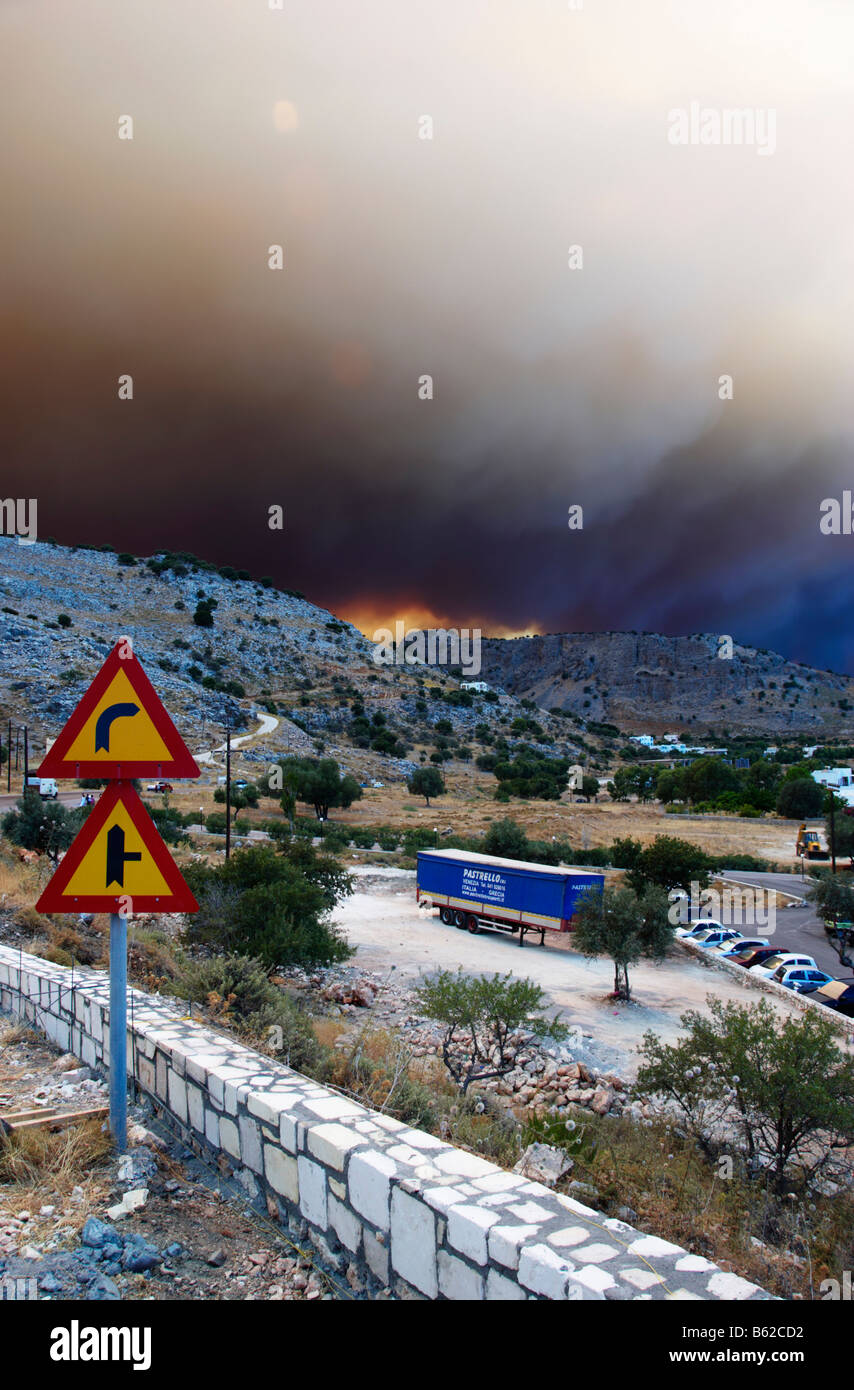 Traffic signs greece hi-res stock photography and images - Alamy