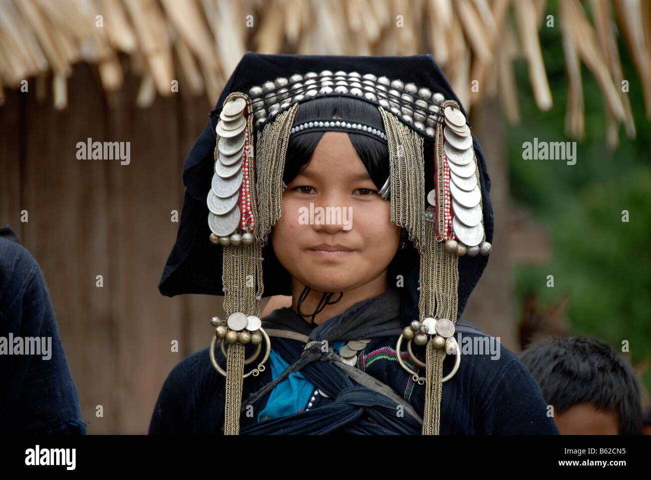 Akha frauen hi-res stock photography and images - Alamy