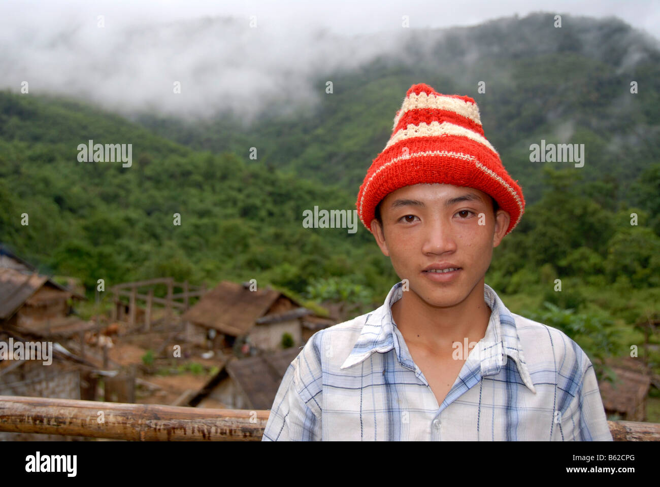 Lao boy hi-res stock photography and images - Alamy