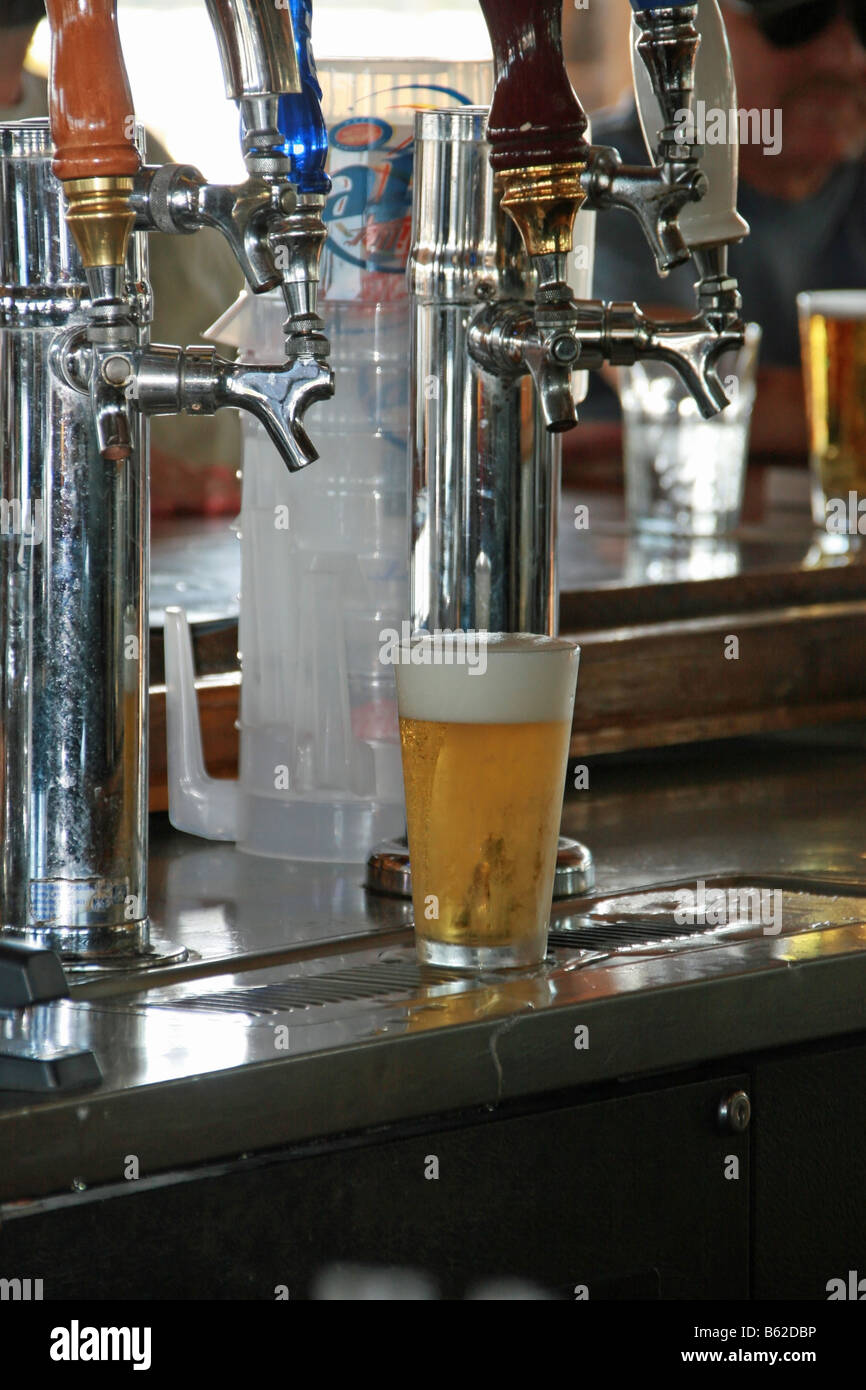 Icey mug hi-res stock photography and images - Alamy