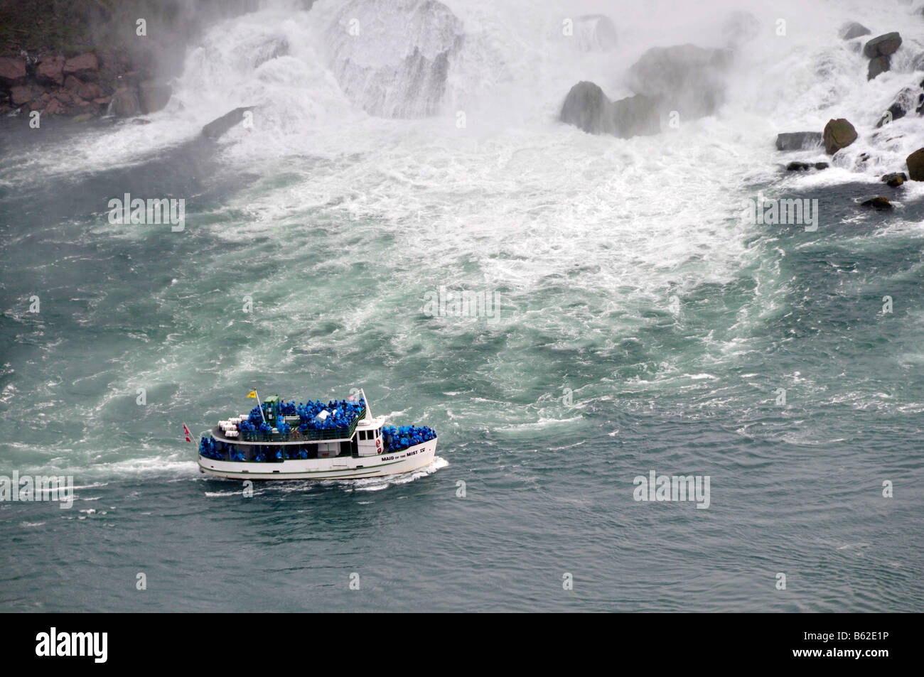 Niagara sightseeing boat hi-res stock photography and images - Alamy