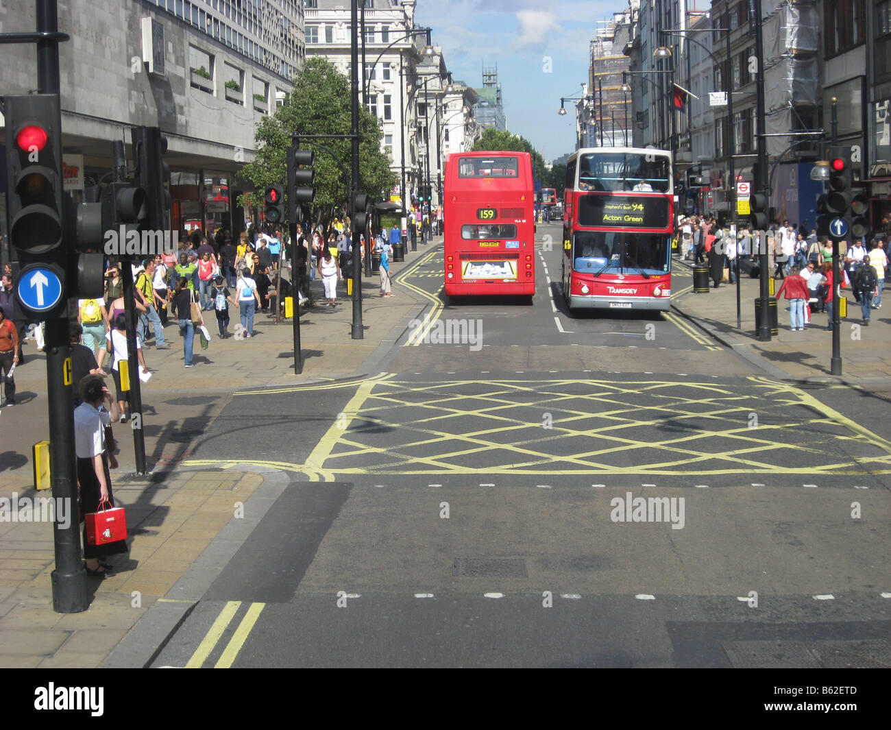 Yellow traffic box hi-res stock photography and images - Alamy