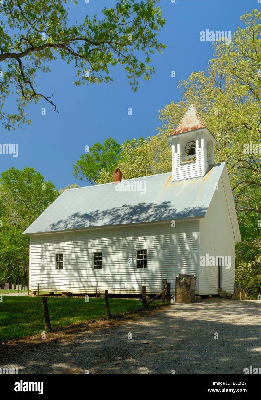 The Primitive Baptist Church in Cades Cove of Great Smoky Mountains ...