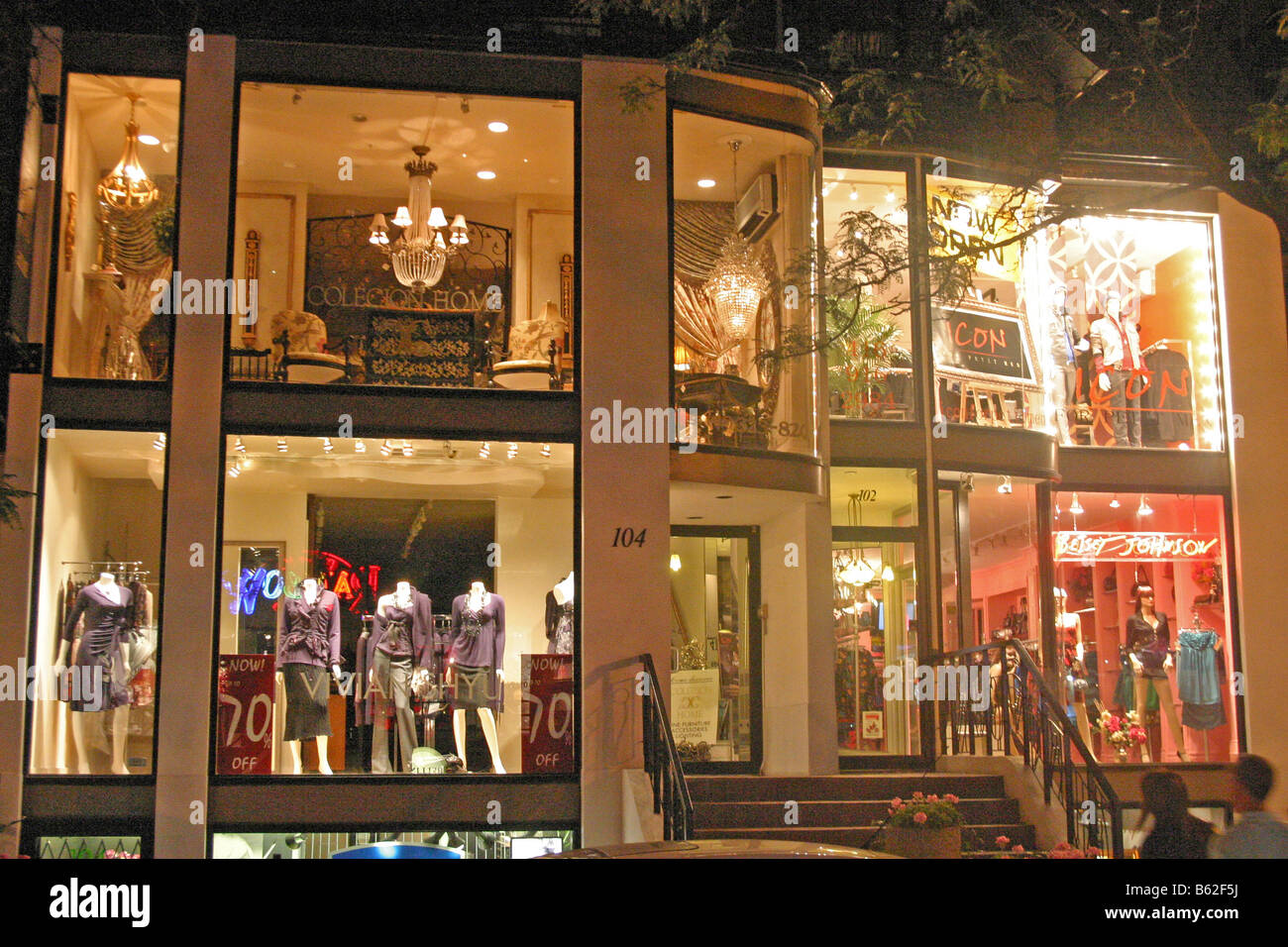 Window display retail shop hi-res stock photography and images - Alamy