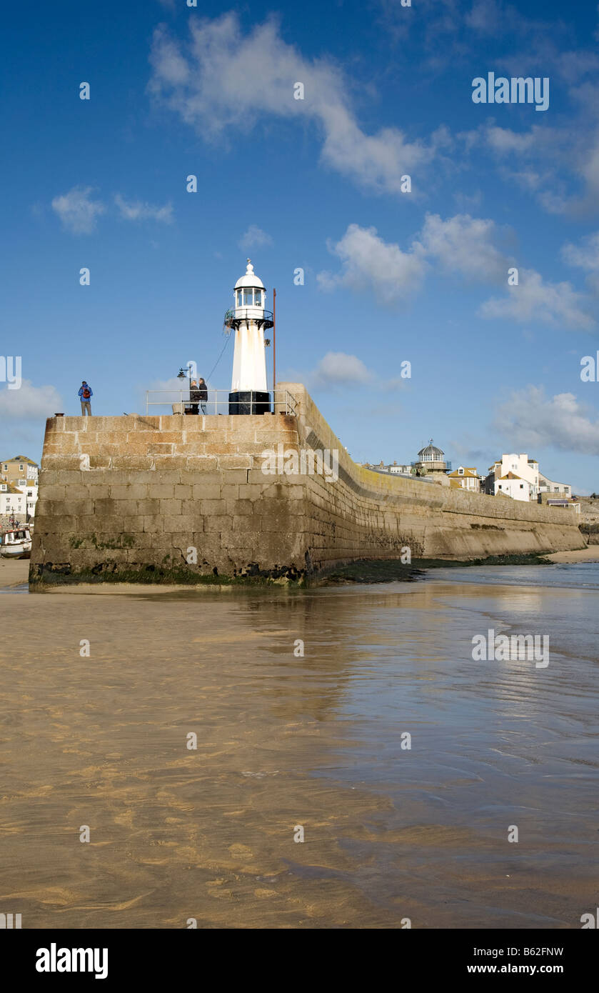 St Ives Architecture High Resolution Stock Photography and Images - Alamy