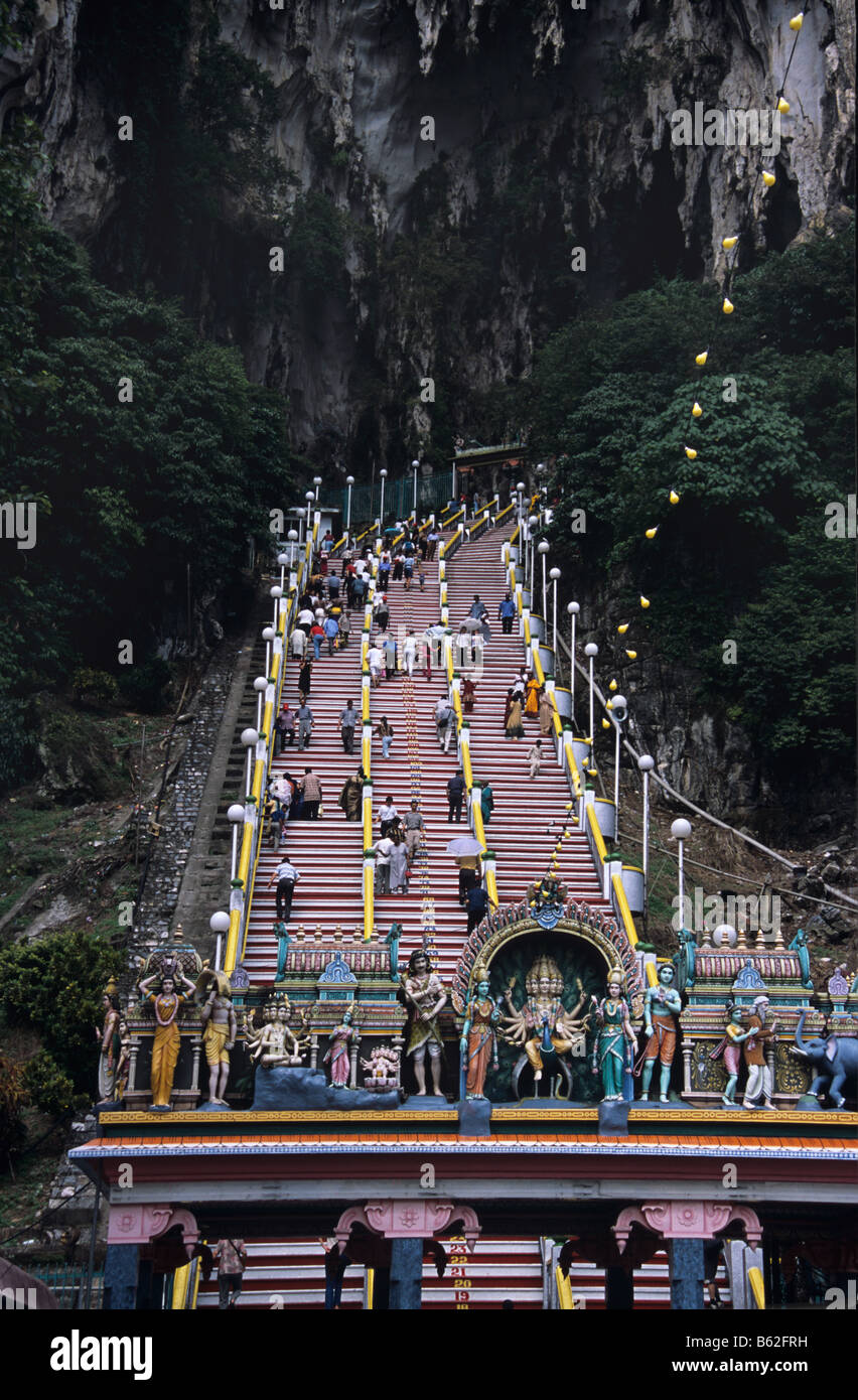 Batu caves climb hi-res stock photography and images - Alamy