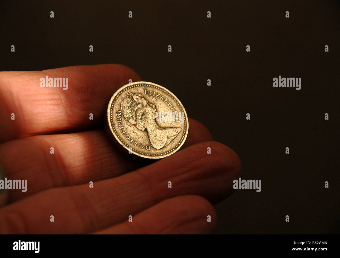 Hand money sterling hi-res stock photography and images - Alamy