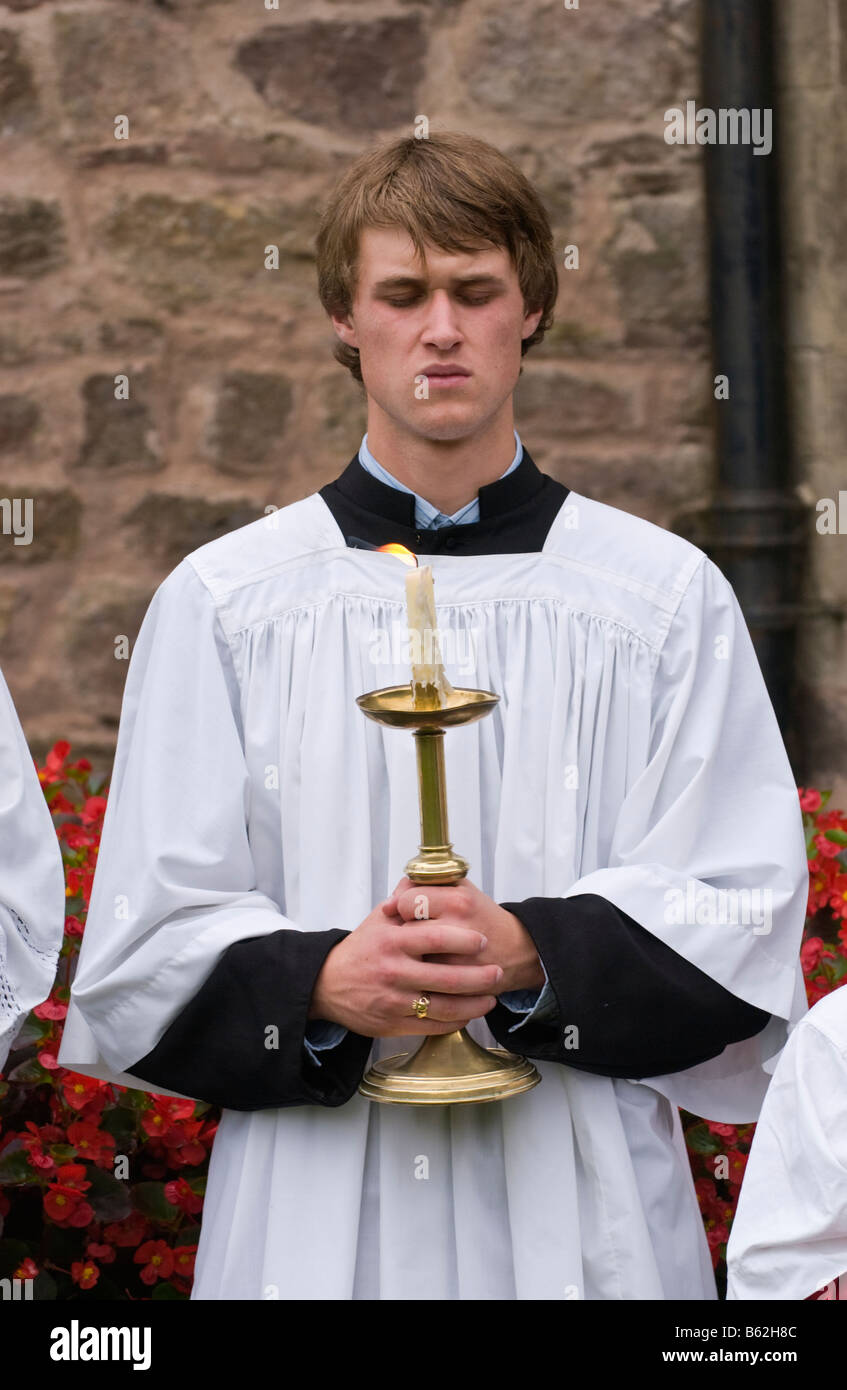 Pilgrims at the grave of Roman Catholic martyr Saint David Lewis in The ...