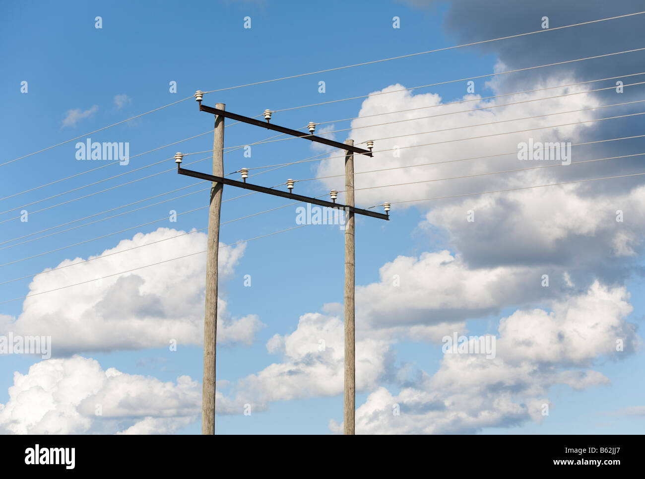 Wooden utility poles overhead power hi-res stock photography and images ...