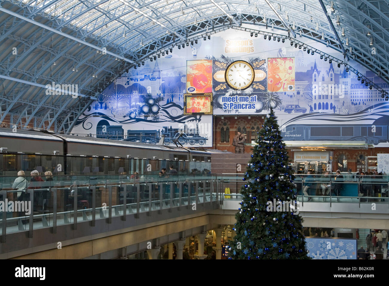 st pancras international christmas tree decorations eurostar railway ...