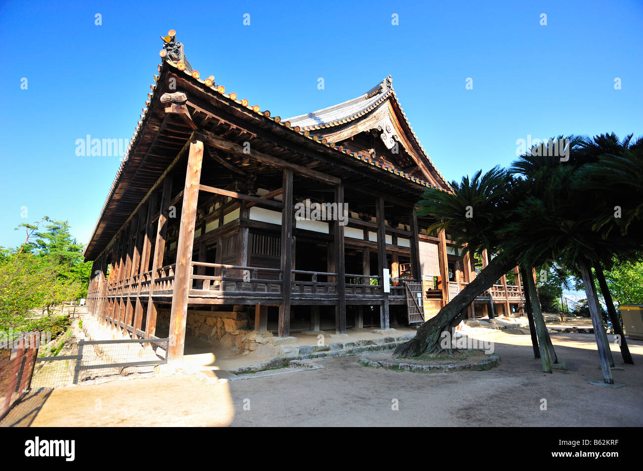 Hokoku Shrine, Miyajima cho, Hatsukaichi, Hiroshima Prefecture, Japan ...