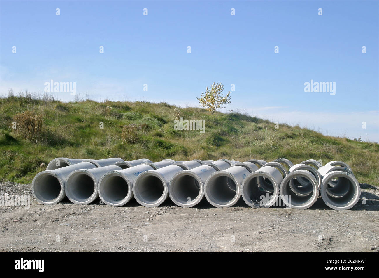 Pipe culverts hi-res stock photography and images - Alamy