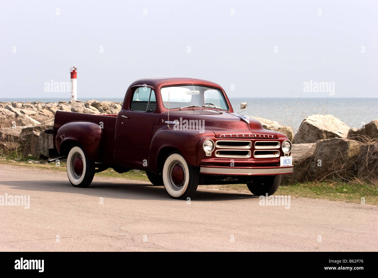 Antique studebaker pickup truck hi-res stock photography and images - Alamy