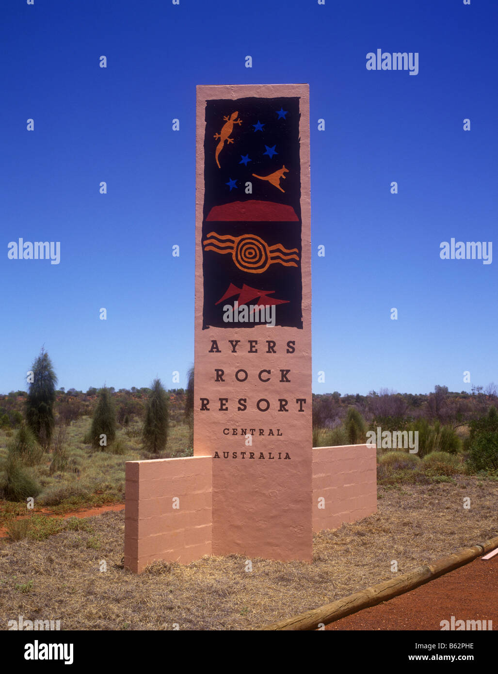 Ayers Rock Resort Sign - Uluru-Kata Tjuta National Park Stock Photo - Alamy