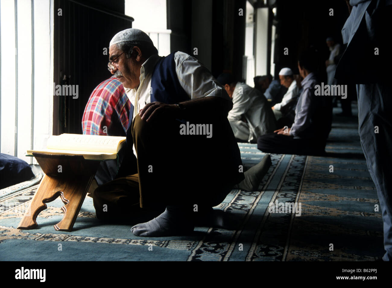Turkey kurd kurdish man hi-res stock photography and images - Alamy