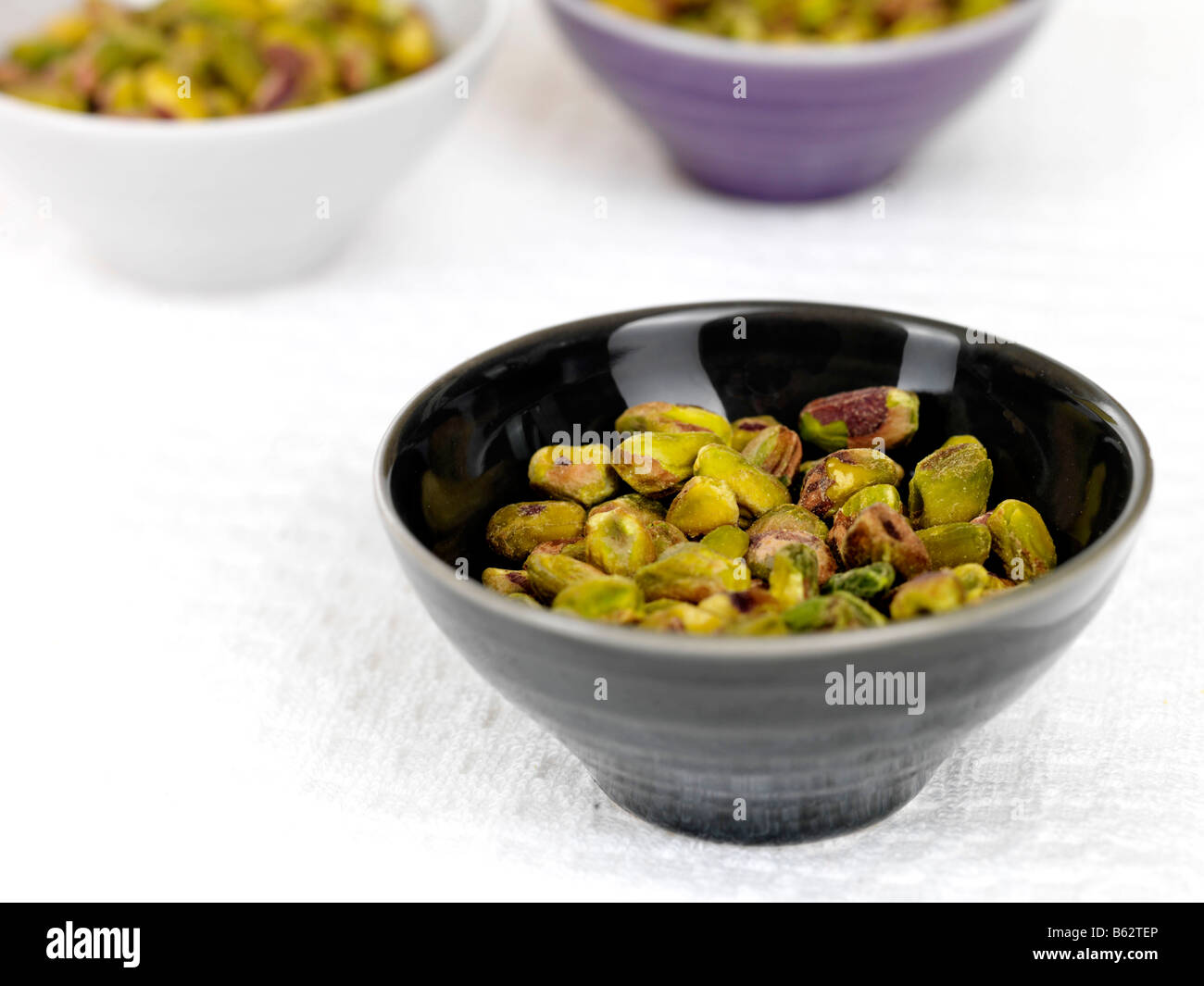 Pistachios nuts hi-res stock photography and images - Alamy