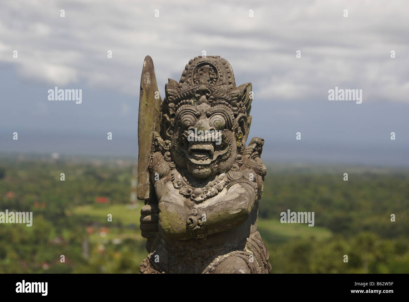 Balinese country statue Stock Photo - Alamy