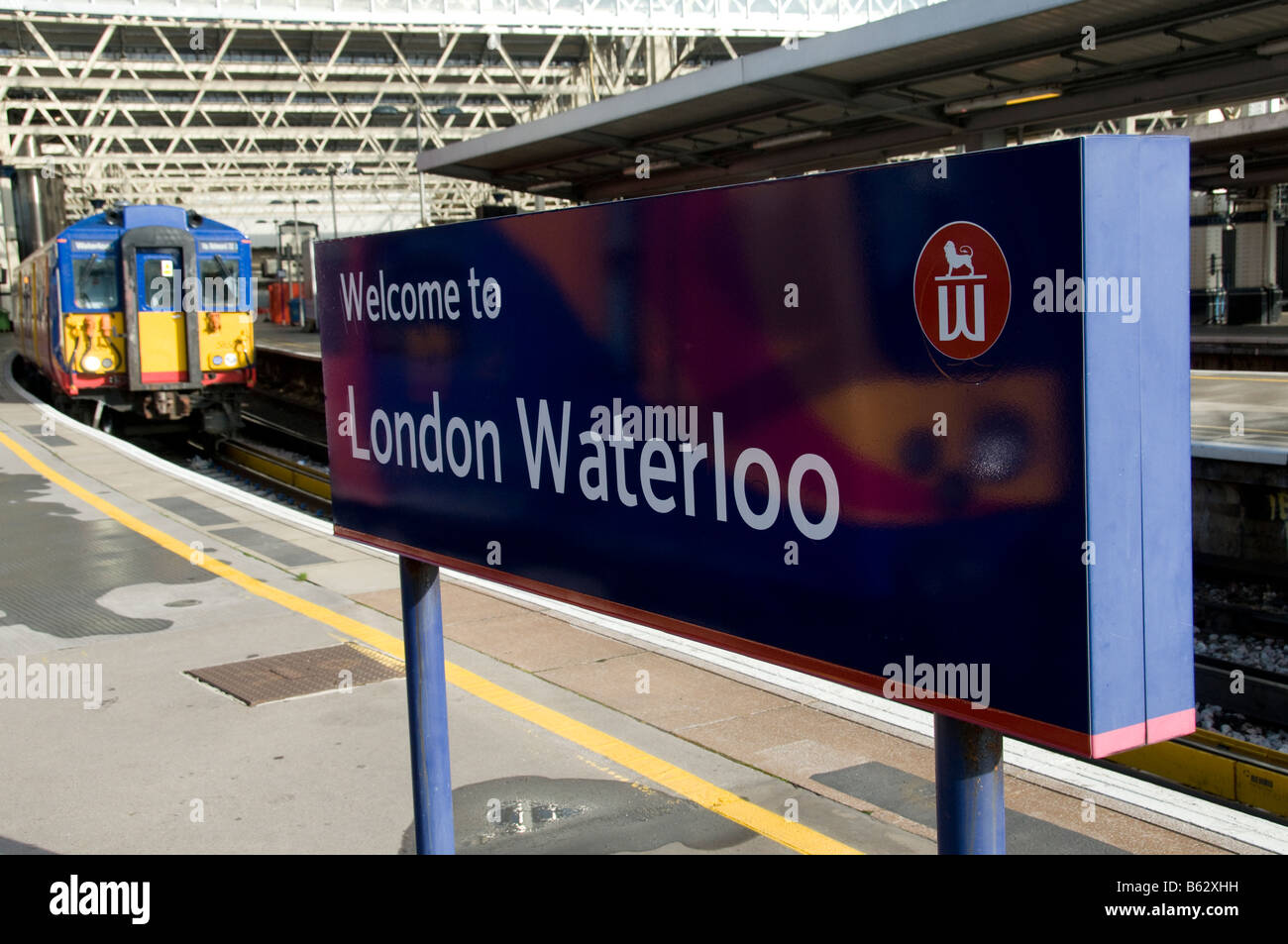 Waterloo train station sign hi-res stock photography and images - Alamy