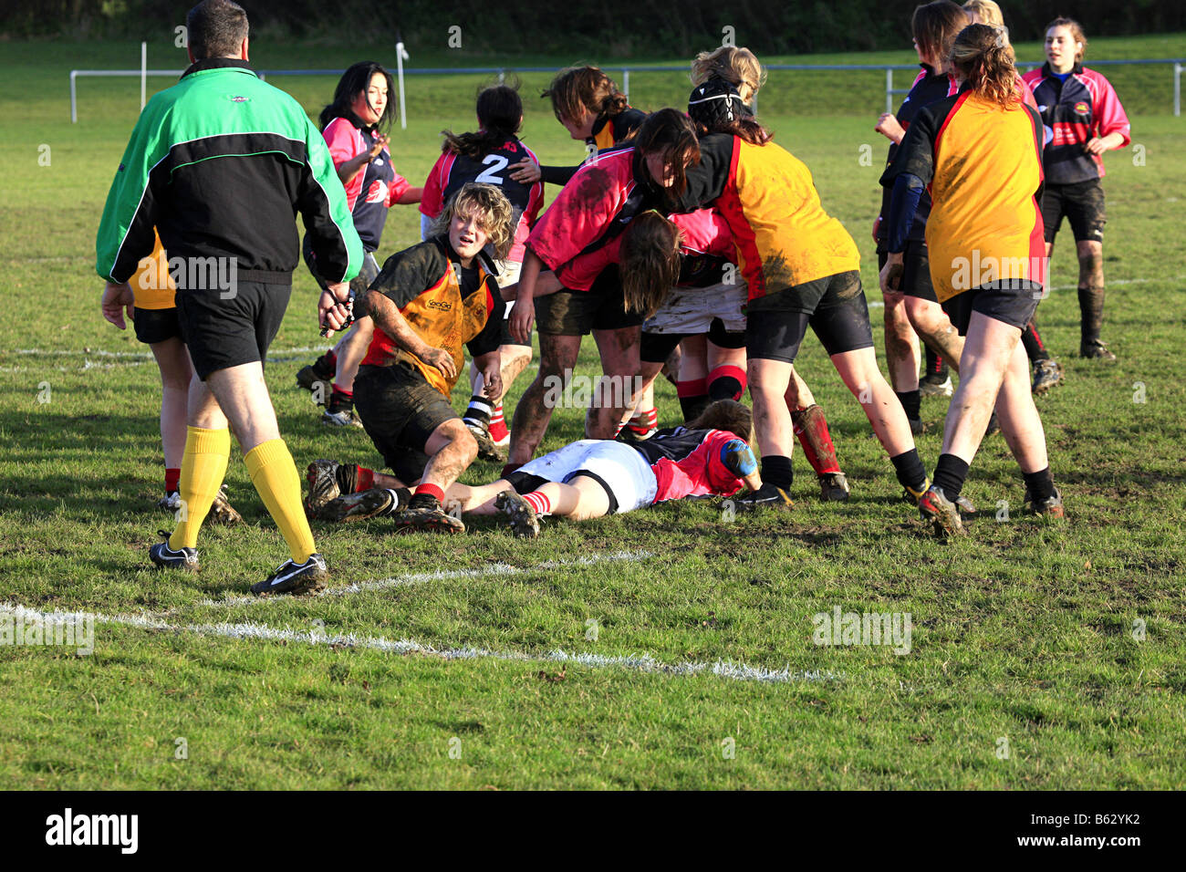 Rugby field wet hi-res stock photography and images - Alamy
