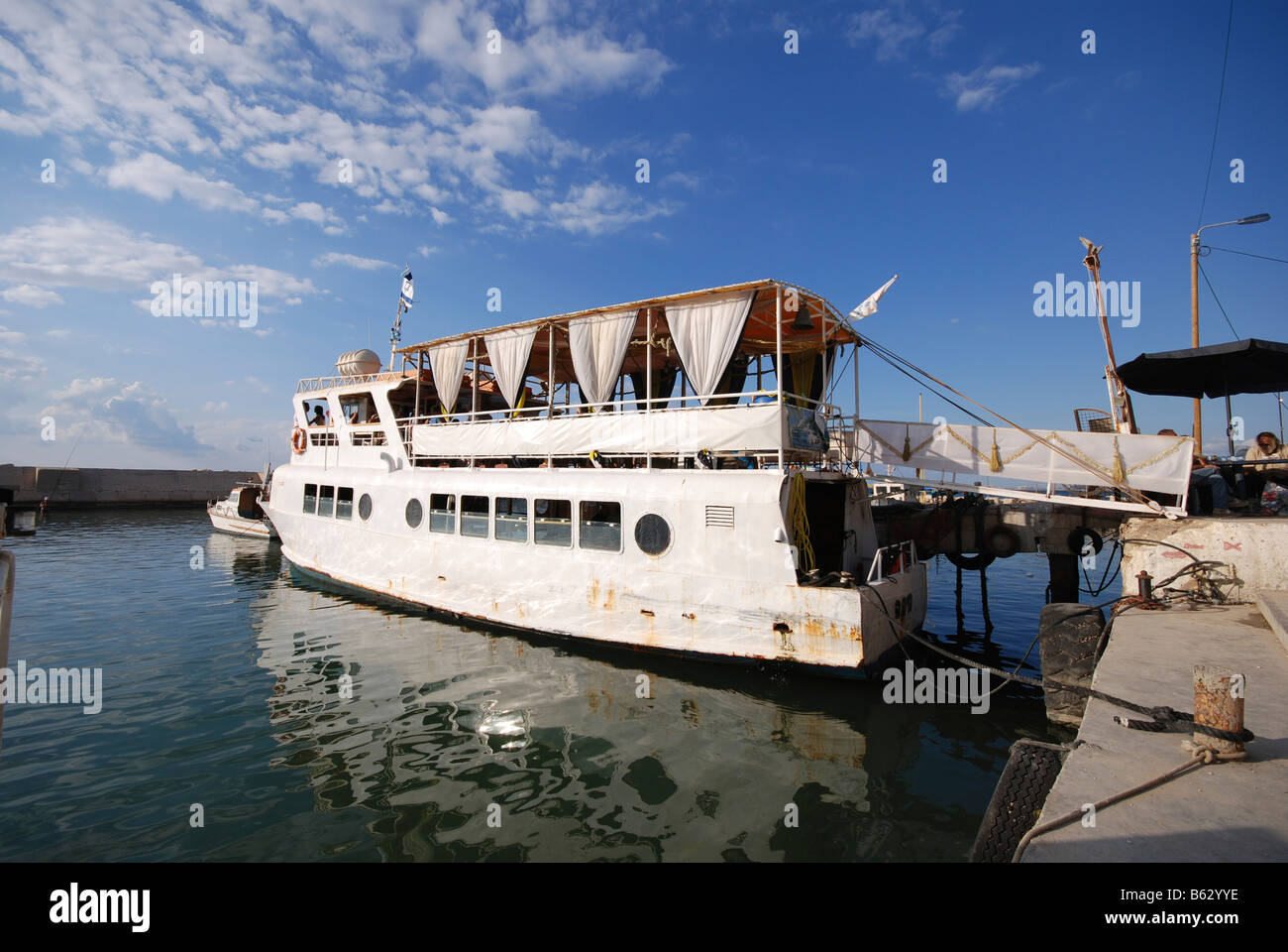 Jaffa boats hi-res stock photography and images - Alamy