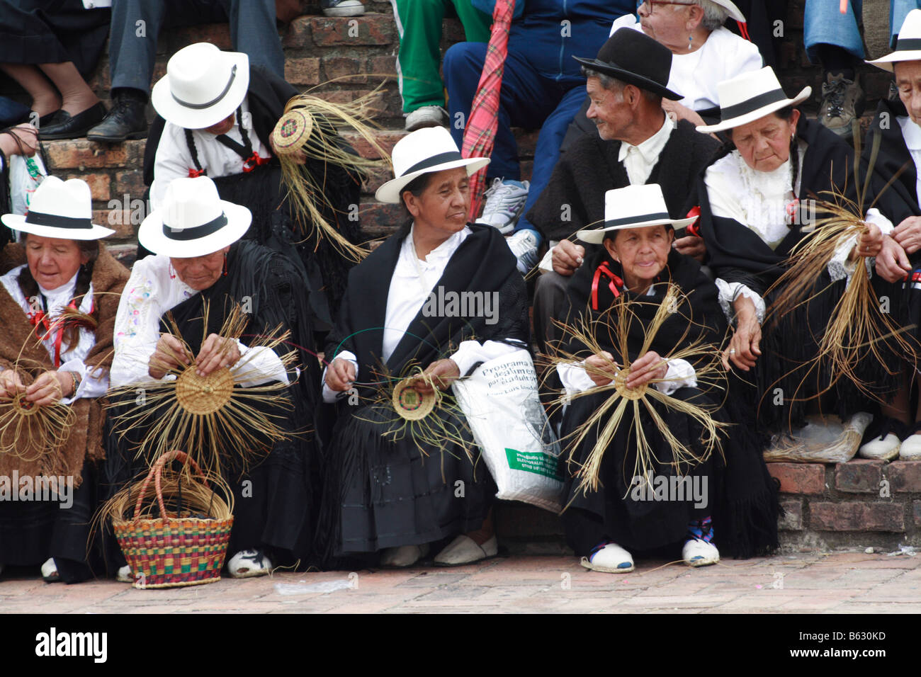 group of old people making traditional basket, Tibasosa, Boyacá ...