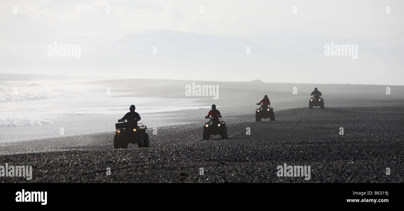 Quad bike beach hi-res stock photography and images - Alamy
