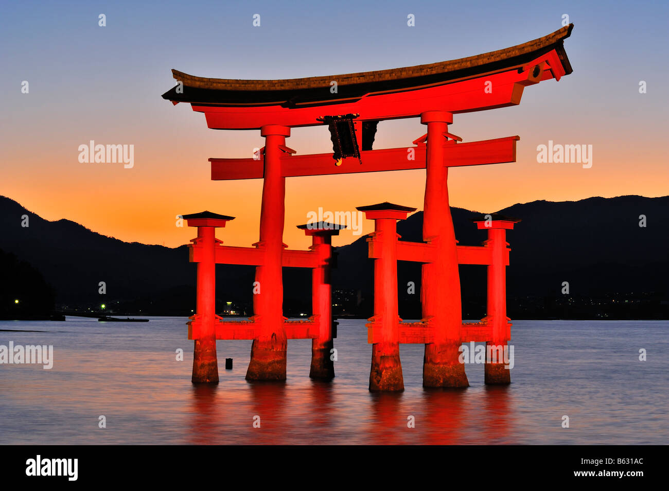 Floating Gate, Miyajima cho, Hatsukaichi, Hiroshima Prefecture, Japan ...